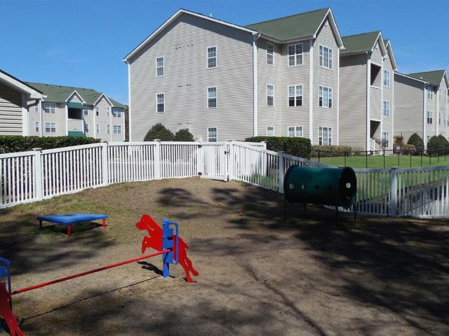 2 BR, 2 BA Apartment 3952 Horseshoe Road North Unit 3B, Little River, SC 29566