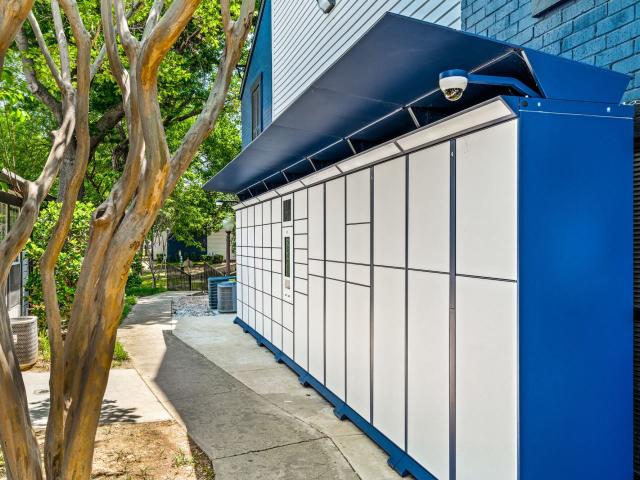 2 BR, 2 BA Apartment 396 E Southwest Pkwy Unit 1412, Lewisville, TX 75067