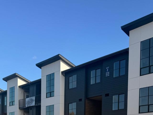 2 BR, 2 BA Apartment 398 Stacy Allison Way Unit C110, Woodburn, OR 97071