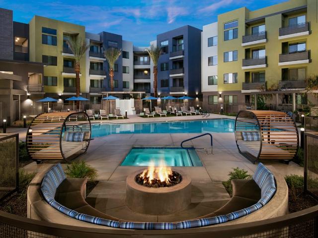2 BR, 2 BA Apartment 3993 North 3rd Avenue Unit 221, Phoenix, AZ 85013