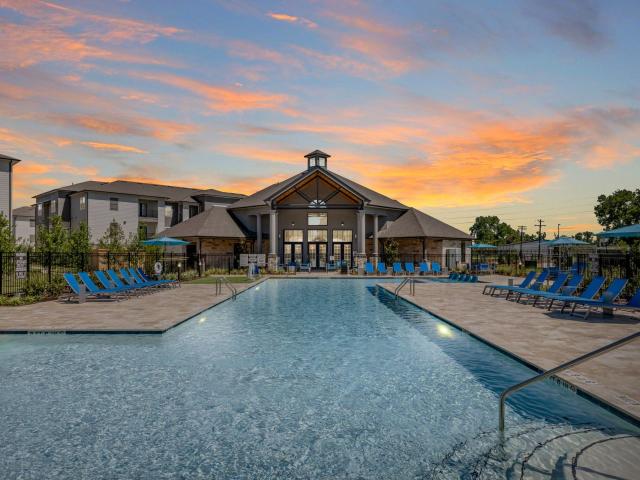 2 BR, 2 BA Apartment 3999 John Sharp Drive Unit 118, Richmond, TX 77407
