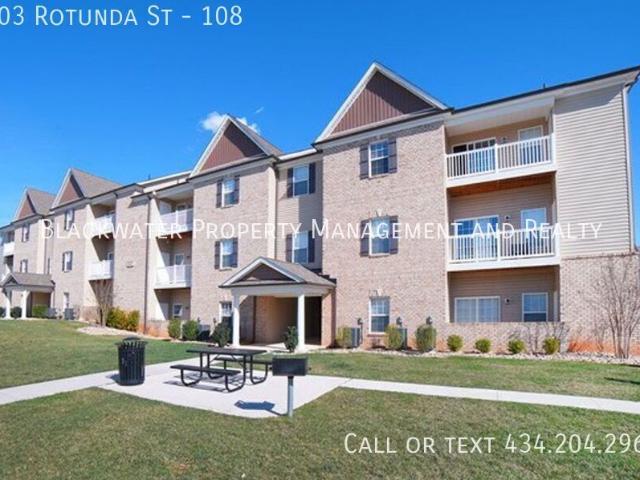2 BR, 2 BA Apartment 303 Rotunda St, Lynchburg, VA 24502