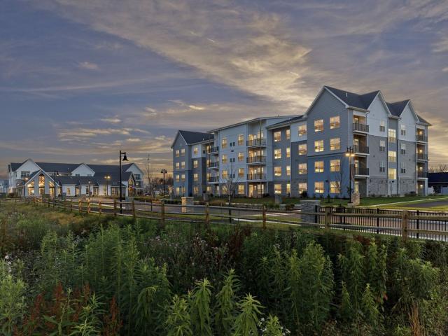 2 BR, 2 BA Apartment 3000 Emily Lane Unit 5202, Burlington, NJ 08016