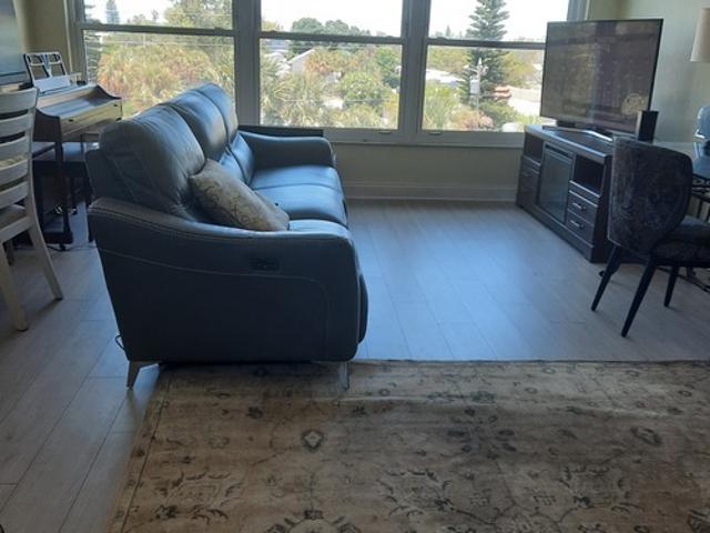 2 BR, 2 BA Apartment 300 64th Avenue, Unit 426, St. Pete Beach, FL 33706