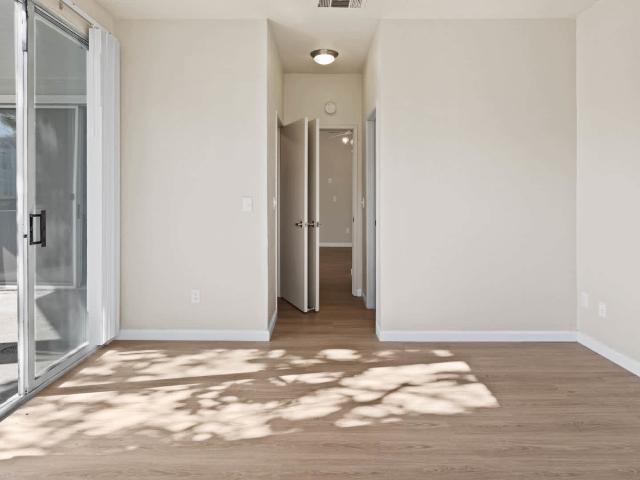 2 BR, 2 BA Apartment 300 Timberhead Lane Unit 433, San Mateo, CA 94404