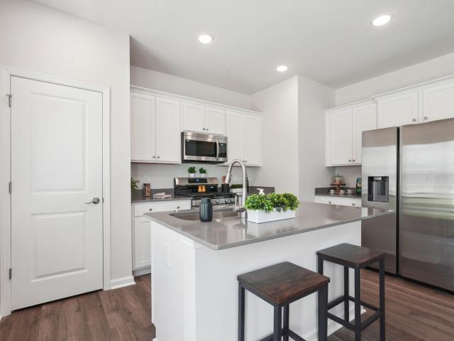 2 BR, 2 BA Apartment 300 Champions Boulevard Unit 502, Little River, SC 29566