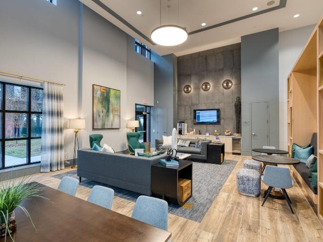 2 BR, 2 BA Apartment 300 North Water Street Unit 406, Mobile, AL 36602