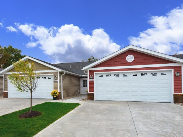 2 BR, 2 BA Apartment 3017 Coffeetree Lane Unit 2925P, Sylvania, OH 43560