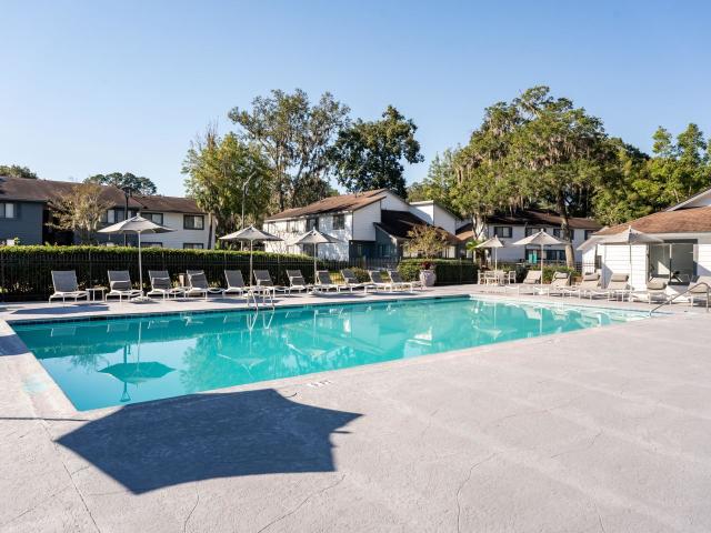 2 BR, 2 BA Apartment 301 Noble Oaks Drive Unit 2902, Savannah, GA 31406