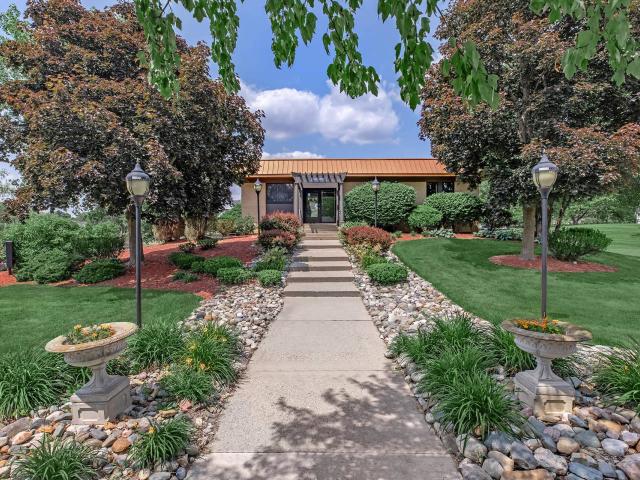 2 BR, 2 BA Apartment 3029 Beau Jardin Drive Unit 12 307, Lansing, MI 48910
