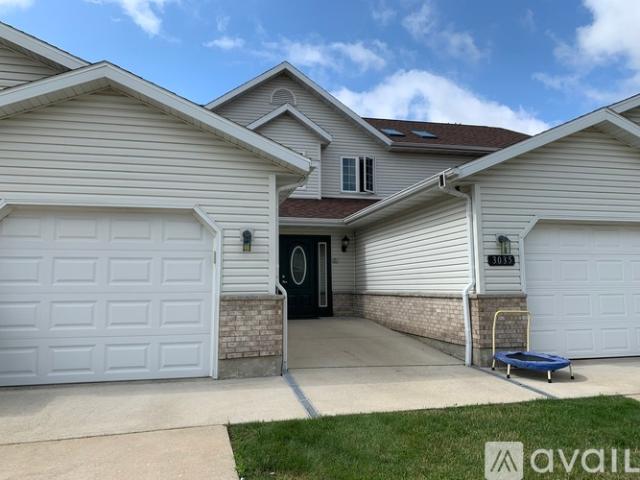 2 BR, 2 BA Apartment 3035 Selkirk Dr, Unit 4, Sun Prairie, WI 53590