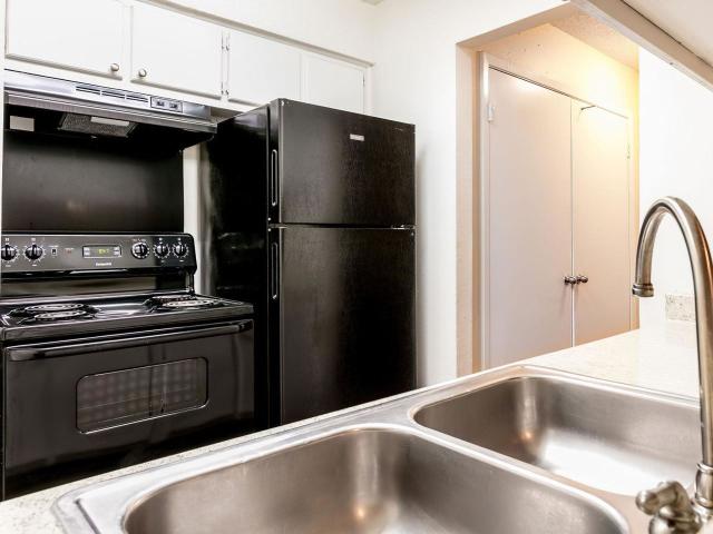 2 BR, 2 BA Apartment 3037 Mustang Dr Unit 3041 1051, Grapevine, TX 76051