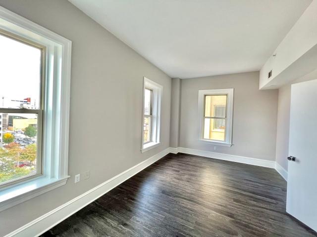 2 BR, 2 BA Apartment 306 West Franklin Street Unit 503, Baltimore, MD 21201
