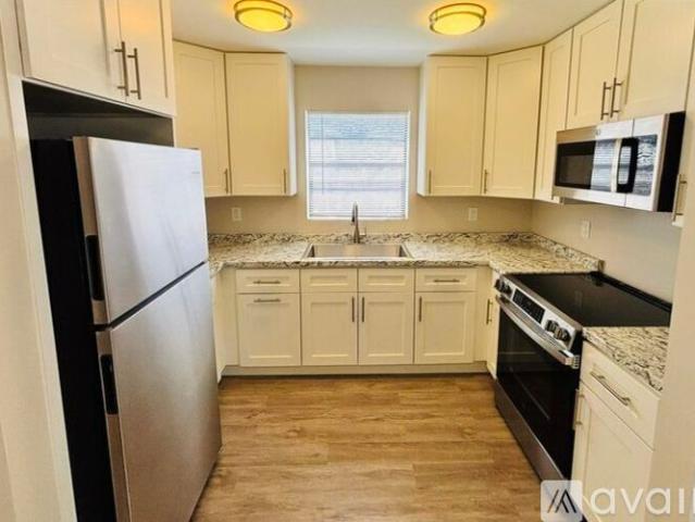 2 BR, 2 BA Apartment 3082 Swain Blvd, Greenacres, FL 33463