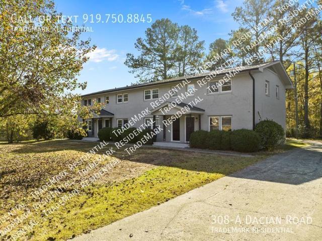 2 BR, 2 BA Apartment 308 A Dacian Road, Raleigh, NC 27610