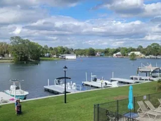 2 BR, 2 BA Apartment 30 SE Valare Ln, Crystal River, FL 34429
