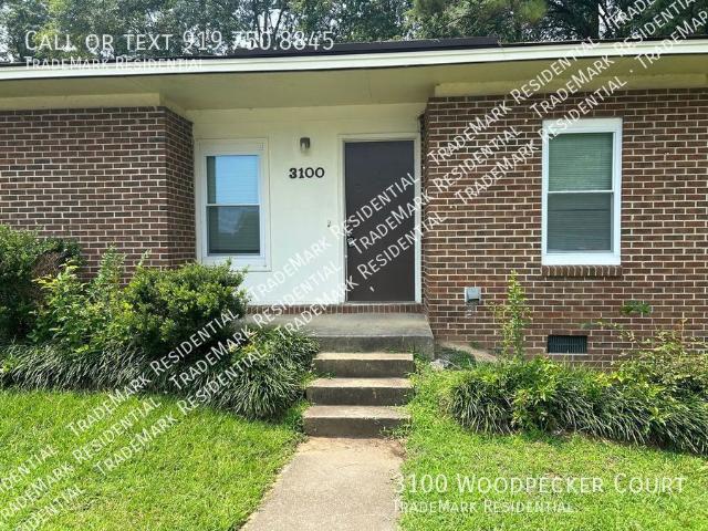 2 BR, 2 BA Apartment 3100 Woodpecker Court, Raleigh, NC 27610