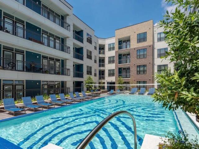 2 BR, 2 BA Apartment 3101 Smith Street Unit 221, Houston, TX 77066