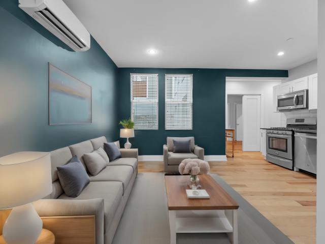 2 BR, 2 BA Apartment 3101 Sherman Ave NW, Washington, DC 20010