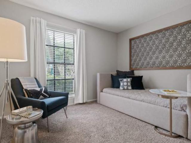 2 BR, 2 BA Apartment 3101 Port Royale Blvd, Fort Lauderdale, FL 33308