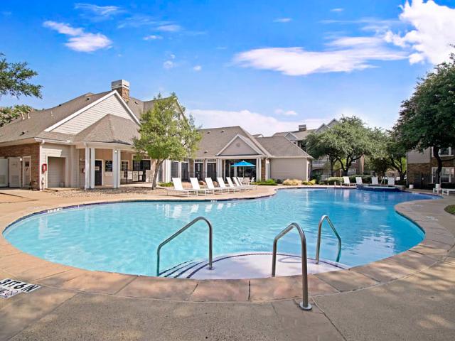 2 BR, 2 BA Apartment 3101 River Park Dr Unit 0718, Fort Worth, TX 76116