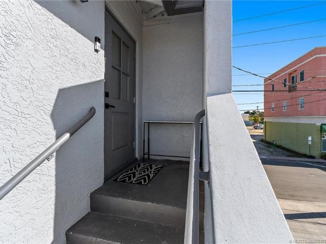2 BR, 2 BA Apartment 310 Southeast Denver Avenue, Stuart, FL 34994