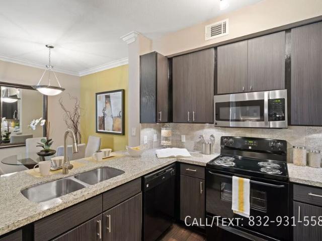 2 BR, 2 BA Apartment 3110 Old Chocolate Bayou Rd, Pearland, TX 77584
