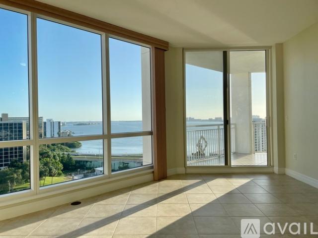 2 BR, 2 BA Apartment 311 Cleveland St, Unit 1202, Clearwater, FL 33756