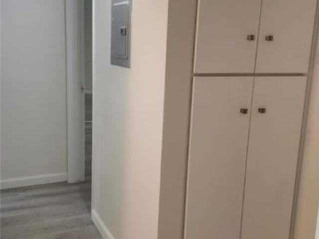 2 BR, 2 BA Apartment 312 East Dryden Street, Glendale, CA 91207