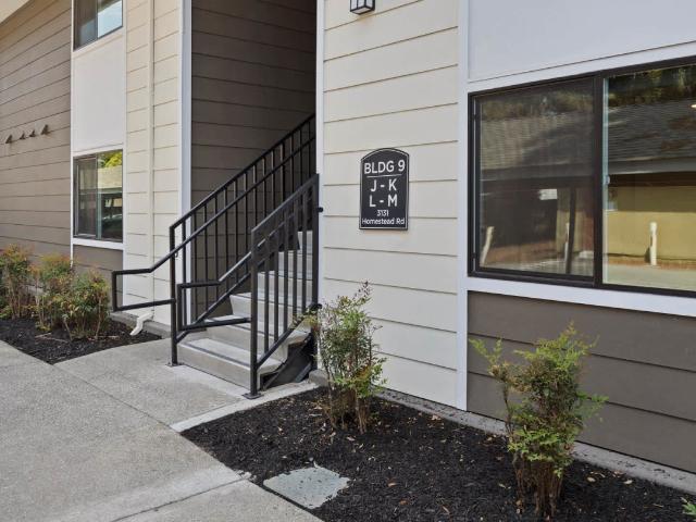 2 BR, 2 BA Apartment 3131 Homestead Road Unit 4E, Santa Clara, CA 95051