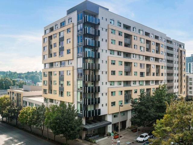 2 BR, 2 BA Apartment 317 112th Avenue Northeast Unit E352, Bellevue, WA 98004