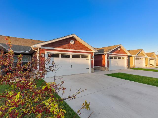 2 BR, 2 BA Apartment 317 Madrone Drive Unit 544J, Oswego, IL 60543