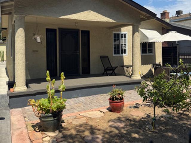 2 BR, 2 BA Apartment 3151 Perlita Avenue, Unit 0, Los Angeles, CA 90039