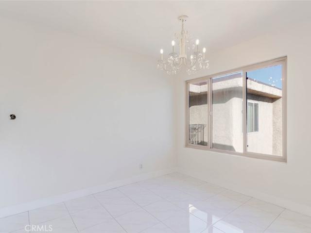 2 BR, 2 BA Apartment 316 North Maryland Avenue, Glendale, CA 91206