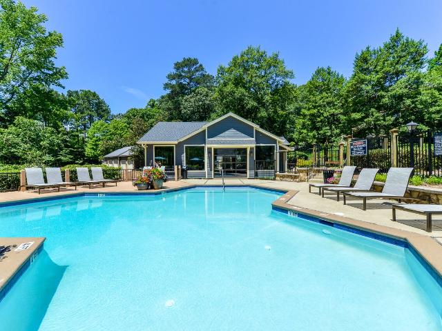 2 BR, 2 BA Apartment 3200 Post Woods Dr Unit 3223J, Atlanta, GA 30339