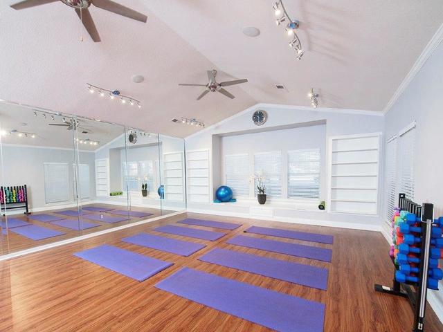 2 BR, 2 BA Apartment 3207 Duval Rd, Austin, TX 78759