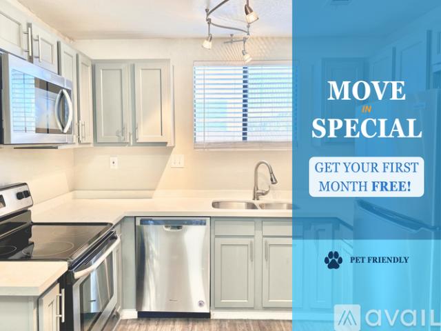 2 BR, 2 BA Apartment 3208 E Flower St, Unit 209, Phoenix, AZ 85018