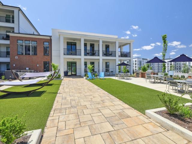 2 BR, 2 BA Apartment 320 Voyager Way NW Suite 4100 Unit 1221, Huntsville, AL 35806