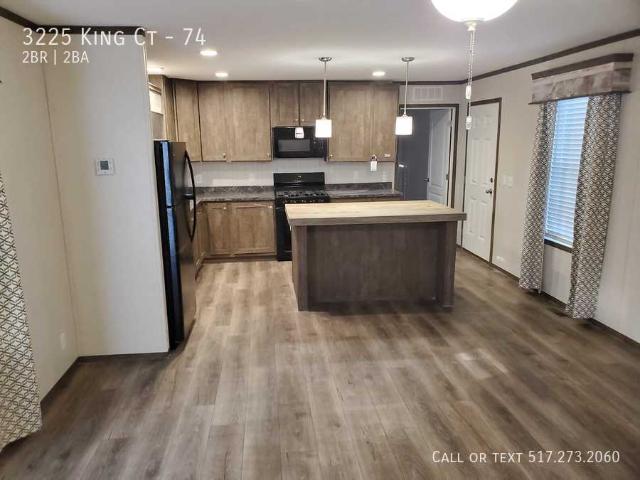 2 BR, 2 BA Apartment 3225 King Ct, Bay City, MI 48706