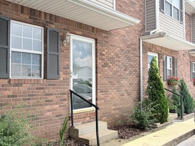 2 BR, 2 BA Apartment 3259 Spring Hollow Ave, Unit A, Bowling Green, KY 42104