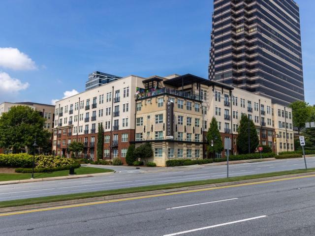 2 BR, 2 BA Apartment 3270 Walton Riverwood Lane Southeast Unit 5011, Atlanta, GA 30339