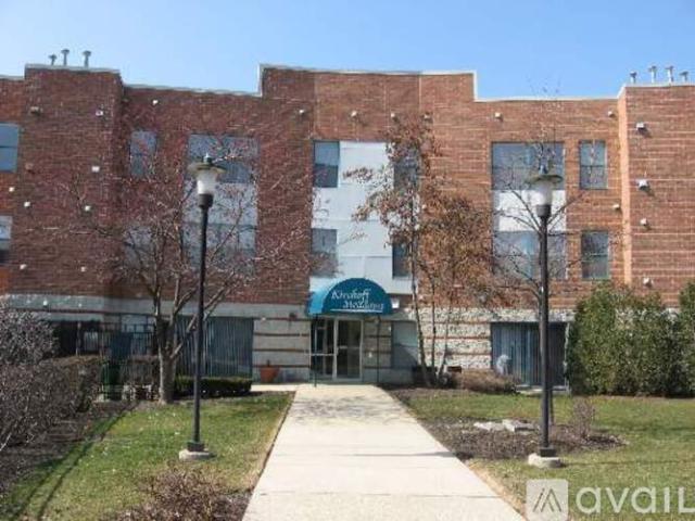 2 BR, 2 BA Apartment 3275 Kirchoff Road, Unit 342, Rolling Meadows, IL 60008
