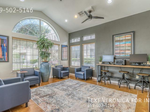 2 BR, 2 BA Apartment 333 E Slaughter Ln, Austin, TX 78744