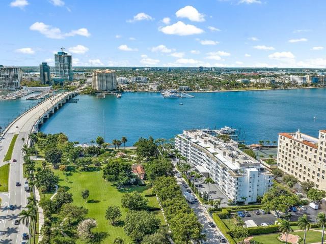 2 BR, 2 BA Apartment 333 Sunset Avenue Unit 611, Palm Beach, FL 33480