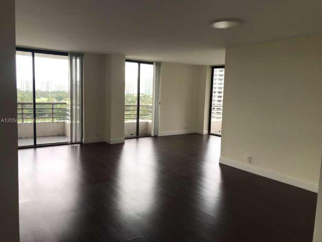 2 BR, 2 BA Apartment 3300 NE 191st St # 1412, Aventura FL 33180, Aventura, FL 33180