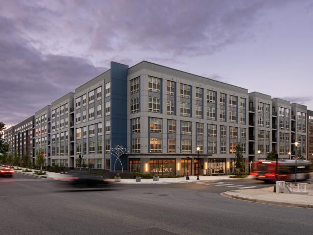 2 BR, 2 BA Apartment 3300 Toledo Road Unit 525, Hyattsville, MD 20782