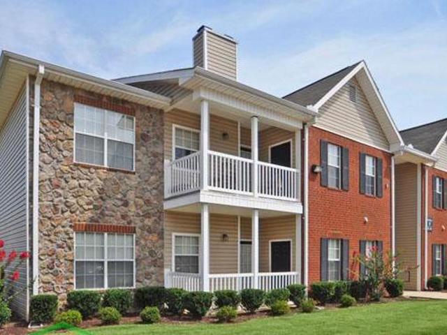 2 BR, 2 BA Apartment 3302 N Dixieland Rd Unit K05, Rogers, AR 72756