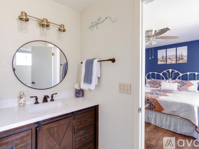 2 BR, 2 BA Apartment 3310 Winston Dr, Lake Havasu City, AZ 86406