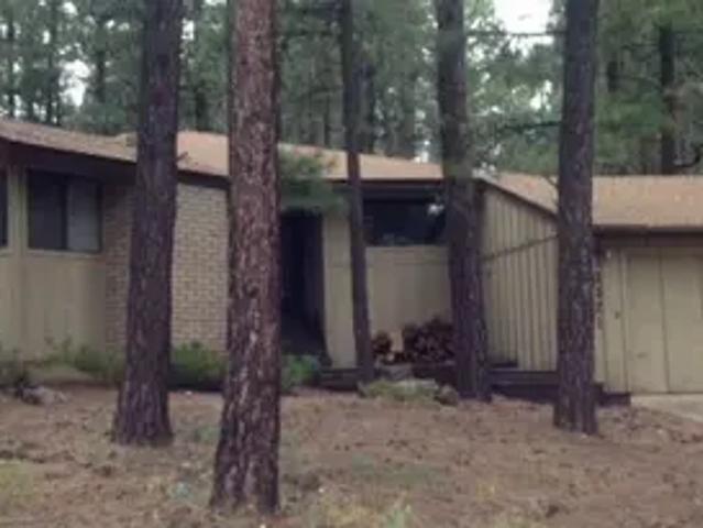 2 BR, 2 BA Apartment 3321 S Gillenwater Dr, Flagstaff, AZ 86005
