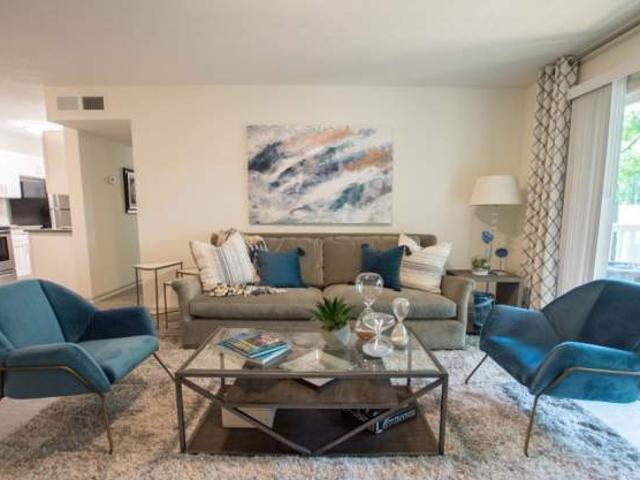 2 BR, 2 BA Apartment 3330 Mountain Dr, Decatur, GA 30032